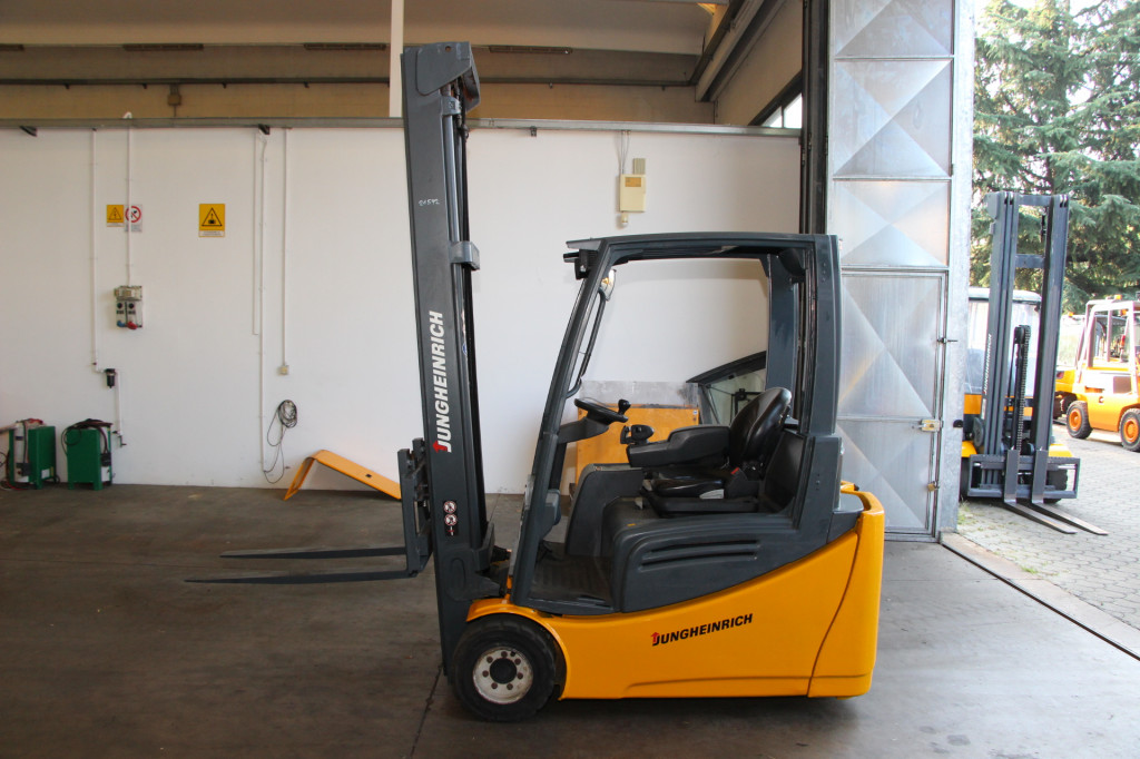Jungheinrich EFG-220 - Jungheinrich - Cod. CFEL-14544 - Carrello ...