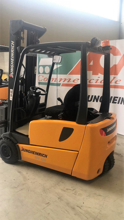 Jungheinrich EFG220 - Jungheinrich - Cod. CFEL-16902 - Carrello ...
