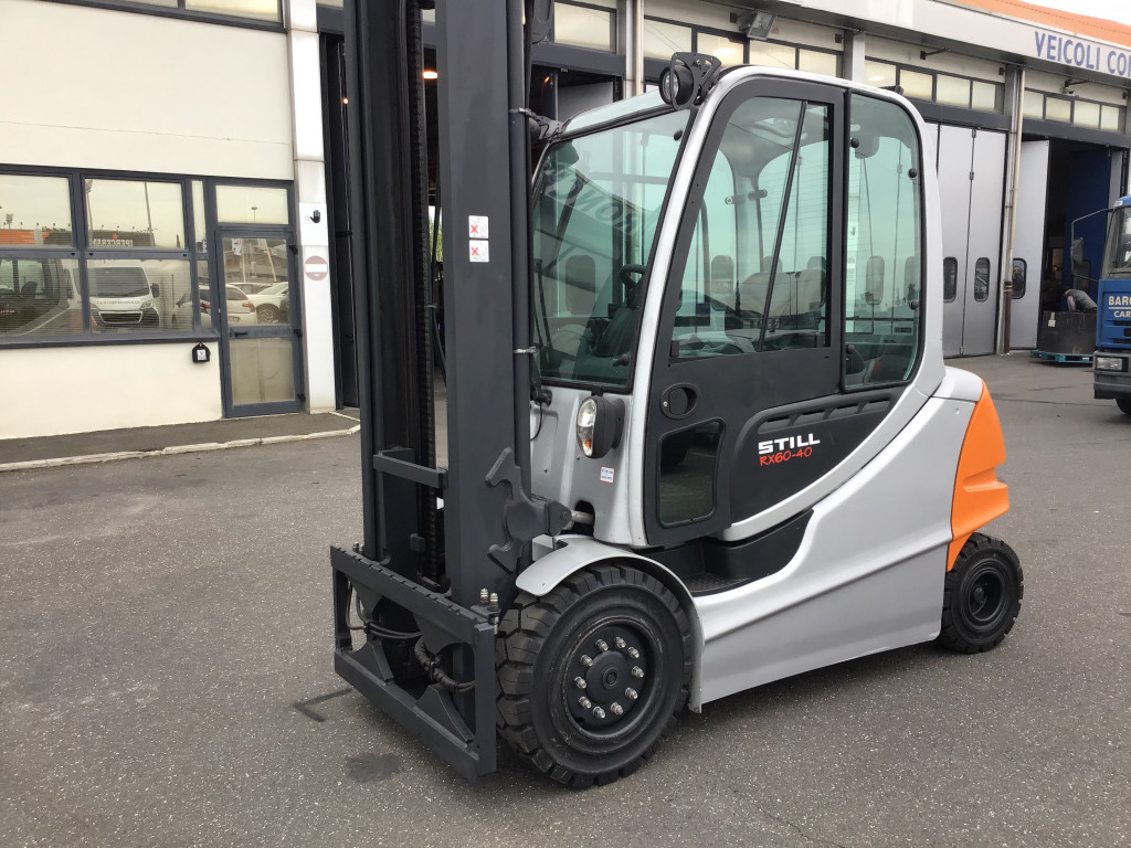 Sorprendente e Cabina Om 40 - Cabina It