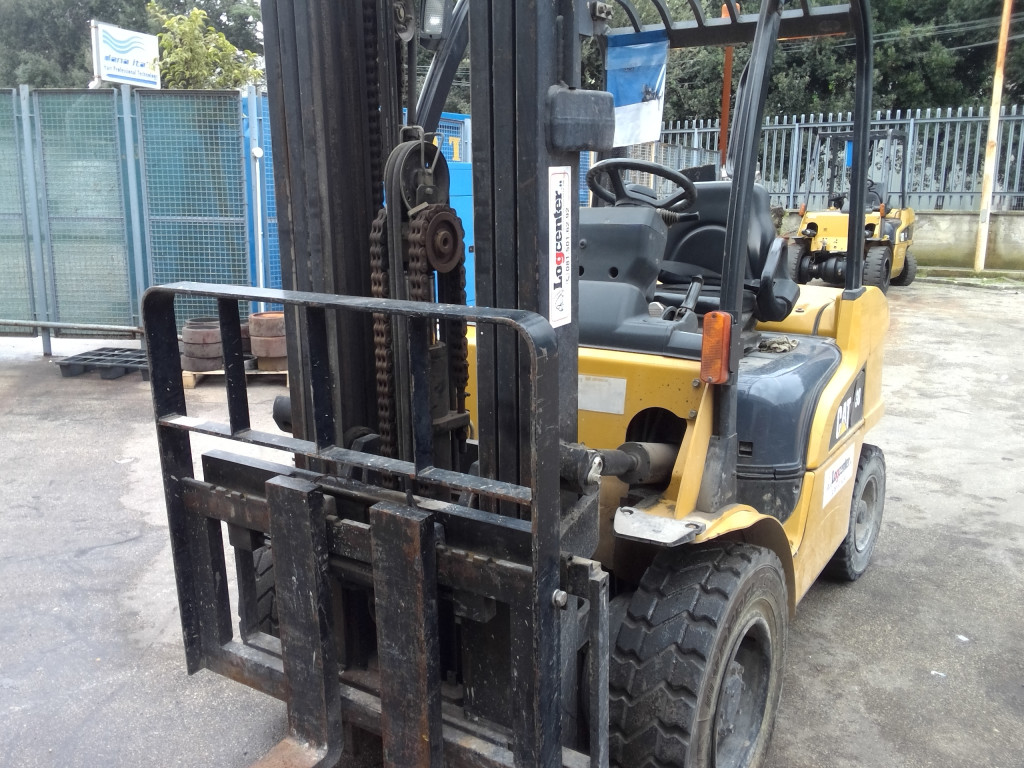 CAT DP30N - CAT - Cod. CFEL-18211 - Carrello elevatore usato