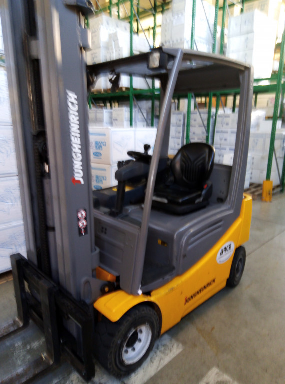 Jungheinrich EFG 320 - Jungheinrich - Cod. CFEL-19117 - Carrello ...