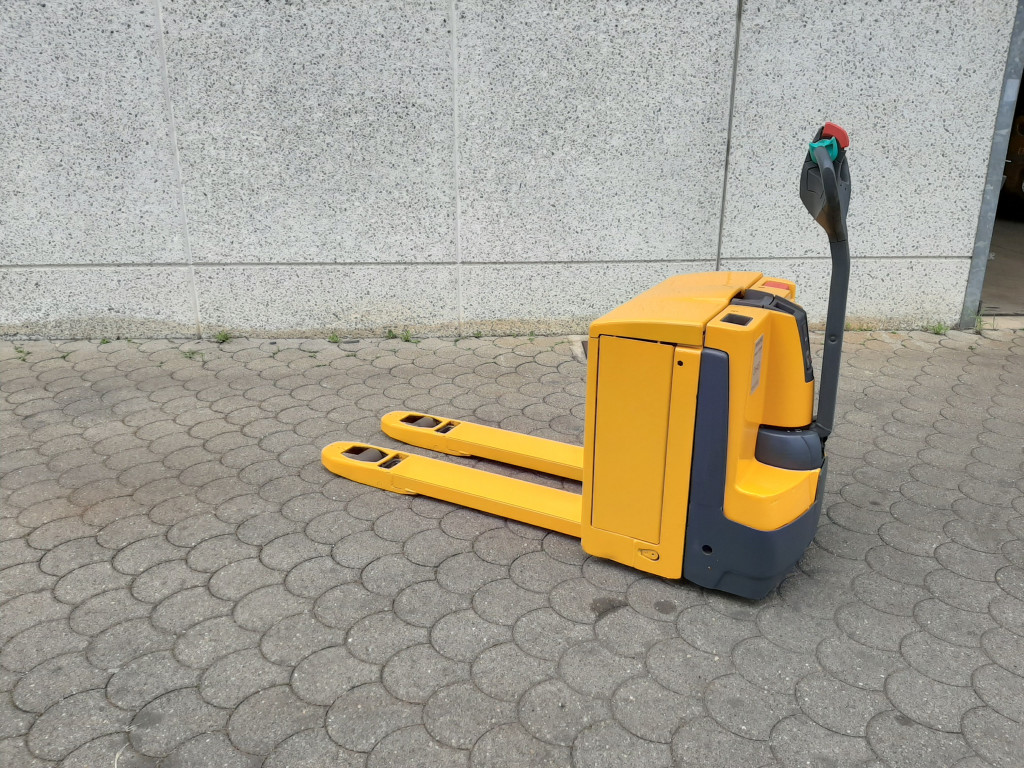 Jungheinrich EJE 120 - Jungheinrich - Cod. TET-2786 - Carrello ...