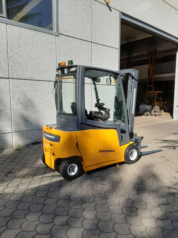 Jungheinrich EFG-320 - Jungheinrich - Cod. CFEL-19942 - Carrello ...