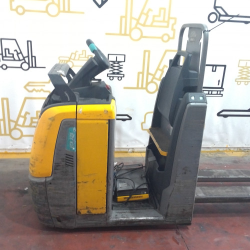 Jungheinrich ECE 225 - Jungheinrich - Cod. COB-660 - Carrello elevatore ...