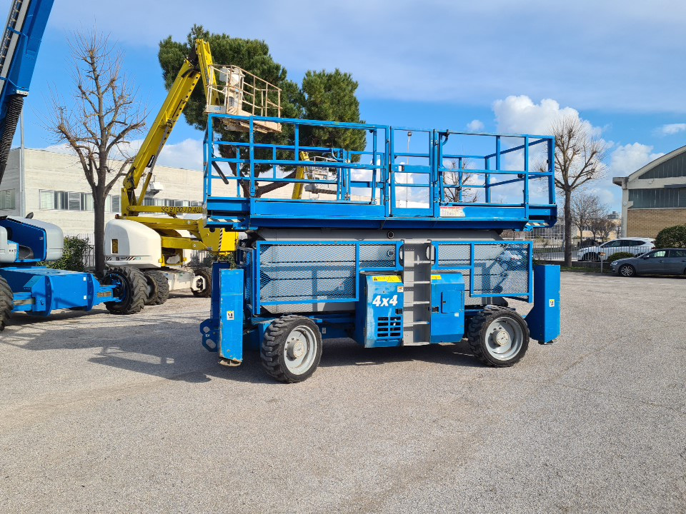 Genie GS 5390 RT - Cod. PAP-154 - Piattaforma aerea usata