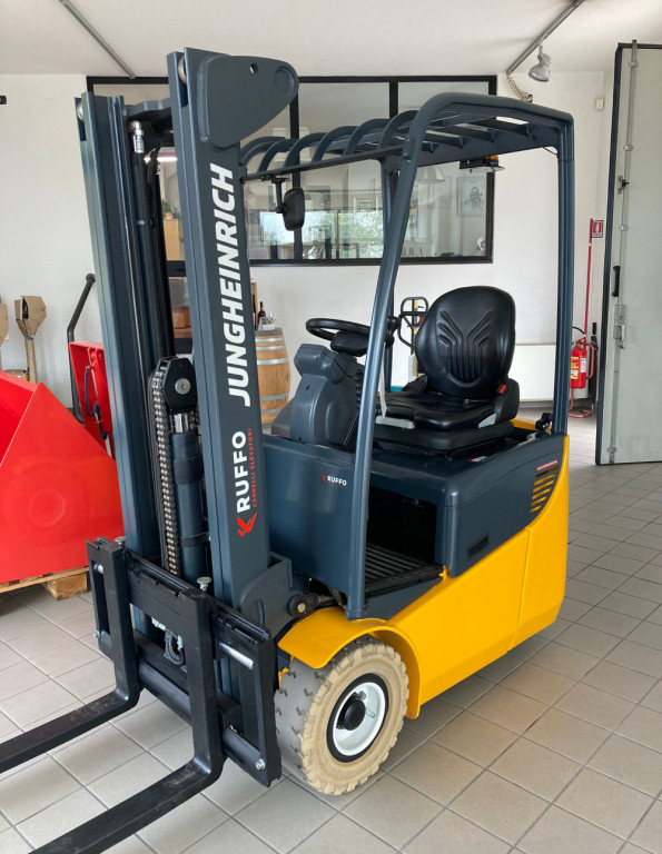 Jungheinrich EFG 110k 300ZZ - Jungheinrich - Cod. CFEL-24250 - Carrello ...