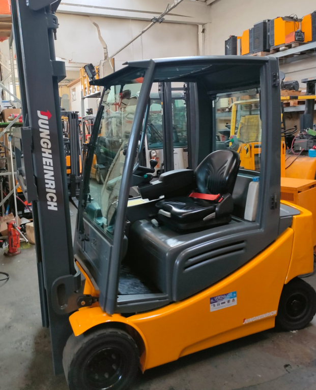 Jungheinrich EFG 320 - Jungheinrich - Cod. CFEL-24880 - Carrello elevatore usato