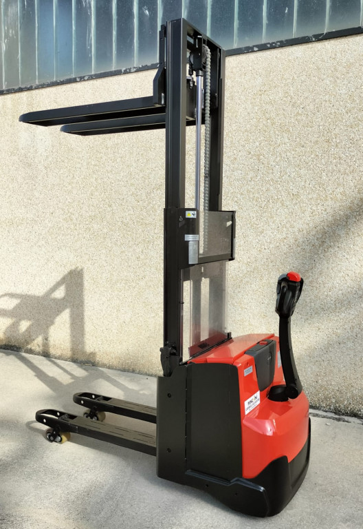 Toyota SWE200D - Toyota - Cod. TET-3941 - Carrello elevatore a noleggio