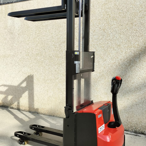 Toyota SWE200D - Toyota - Cod. TET-3941 - Carrello elevatore a noleggio