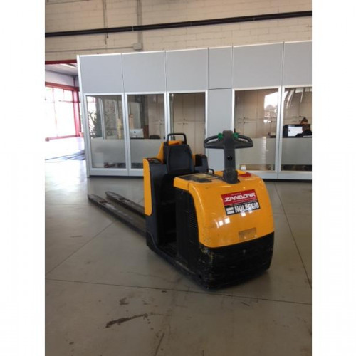 Jungheinrich ECE 220 - Jungheinrich - Cod. COB-477 - Carrello elevatore ...