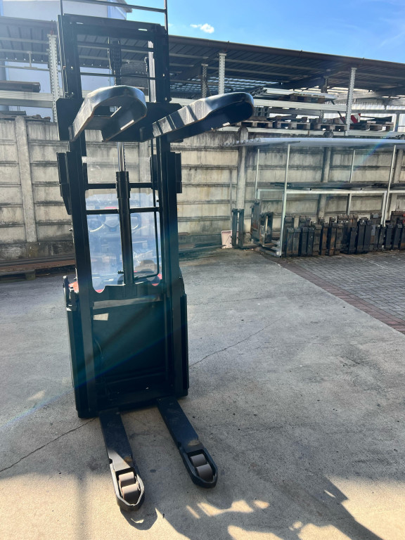 BT SWE-200 - BT - Cod. STP-4294 - Carrello elevatore usato